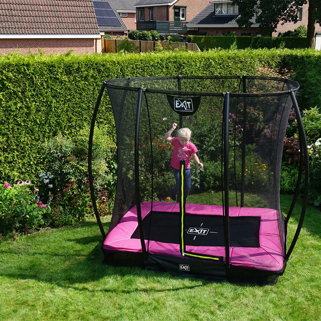 Un trampoline enterré ou enterré au niveau du sol ? | EXIT Toys